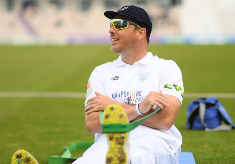 Kyle Abbott set for tests on knee with fears he could miss ...