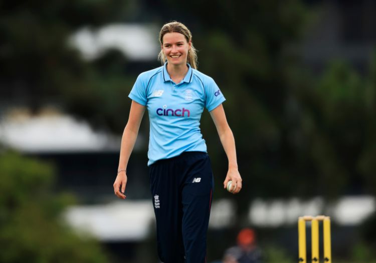 But it's just me! – Lauren Bell is learning to adapt to life in England ...