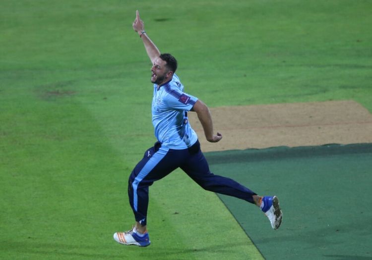 A whole new world: Battle-hardened Tim Bresnan ready for Warwickshire ...