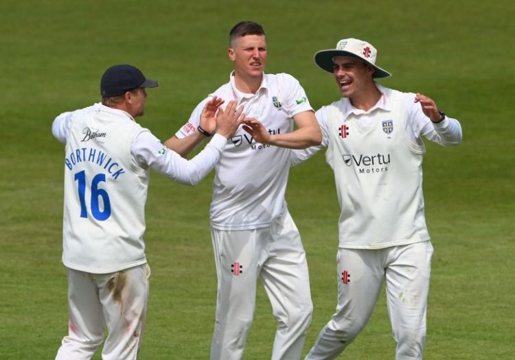 Brydon Carse set for Durham return against Glamorgan | The Cricketer