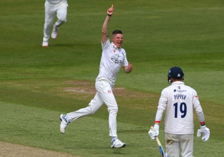 Brydon Carse set for Durham return against Glamorgan | The Cricketer