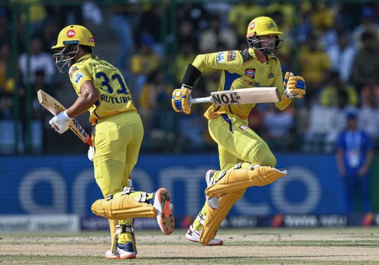 Chennai Super Kings crush Delhi Capitals to advance to playoffs | The ...