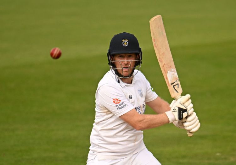 County Championship Division One roundup: Ben Foakes and Liam Dawson ...