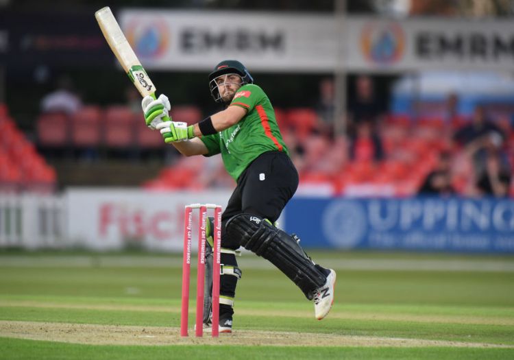 Shan Masood stars as Derbyshire Falcons canter to win over ...