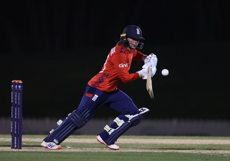 Wyatt-Hodge and spinners earn England victory in their World Cup opener