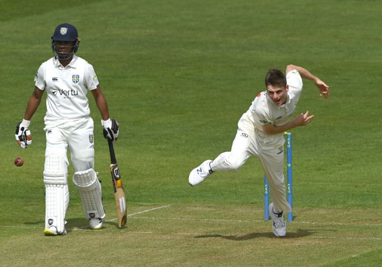 Tom Bevan signs first professional deal with Glamorgan, five players ...