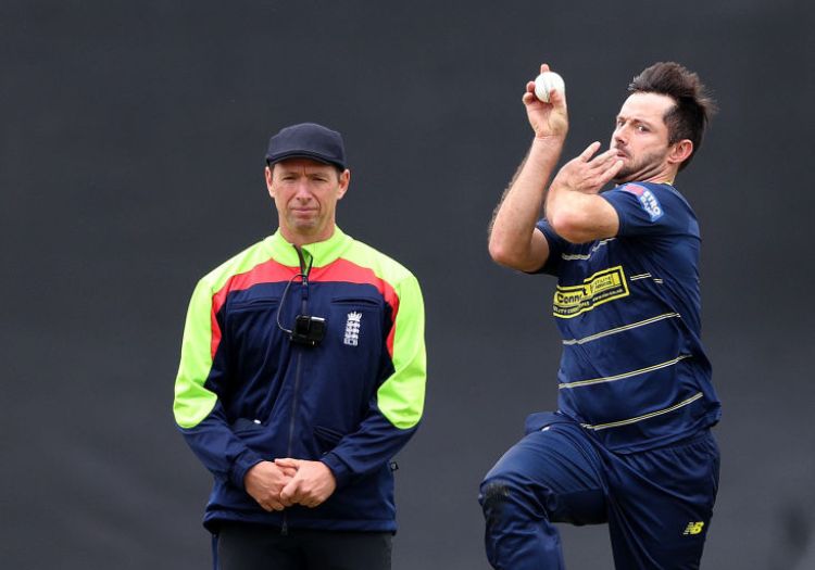 Nick Gubbins and Ben Brown ease Hampshire to victory over Essex | The ...