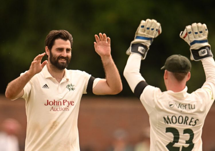 Depleted Nottinghamshire will be relieved to survive the Surrey sting ...