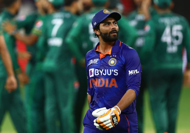 Ravindra Jadeja to undergo knee surgery, T20 World Cup involvement in ...