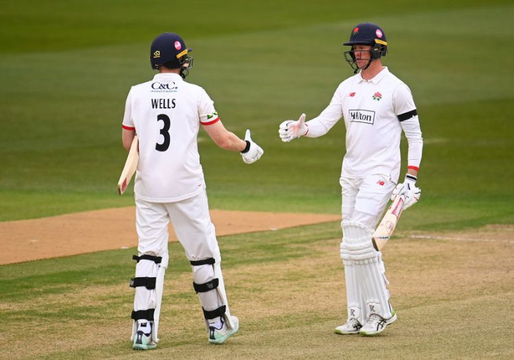 County Championship Division One roundup: Olly Hannon-Dalby produces ...