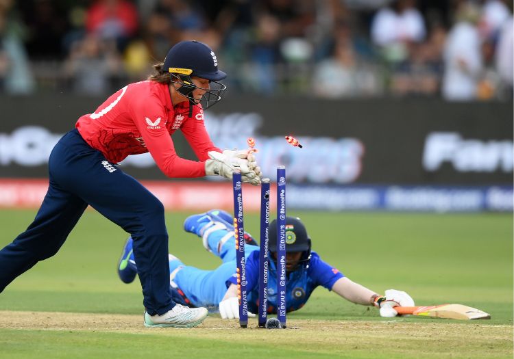 England's powers of recovery speak volumes for bravery of Jon Lewis ...