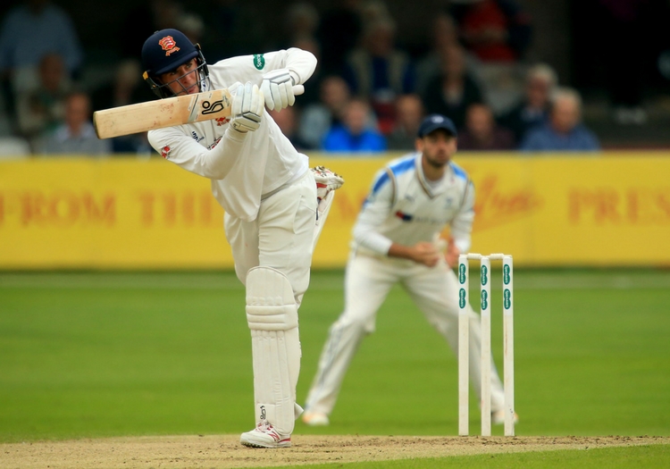 ENGLAND'S NEXT BIG THING - Part II: Lawrence is ready after his ...