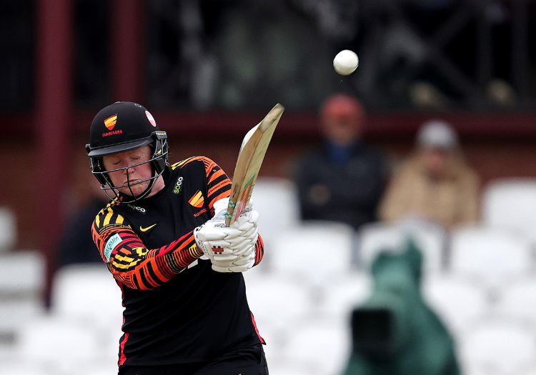 Charlotte Edwards Cup 2024 roundup: Emma Lamb and Tash Farrant play key ...