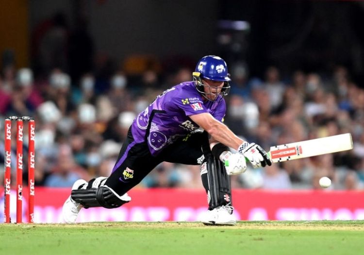 Ben McDermott takes charge as Hobart Hurricanes romp past makeshift ...