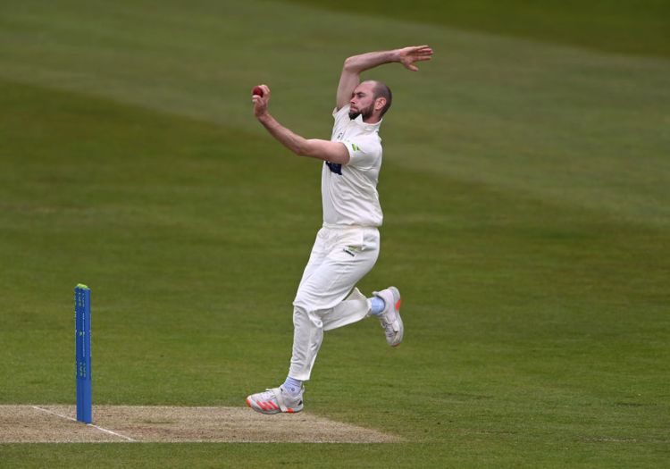 Tom Bevan signs first professional deal with Glamorgan, five players ...