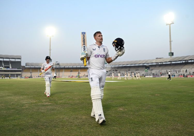 Focus on Test win for England's Joe Root after record-breaking day ...