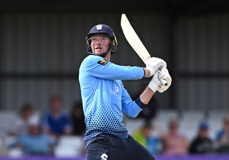 Tom Taylor makes most of batting form to brush Sussex aside | The Cricketer