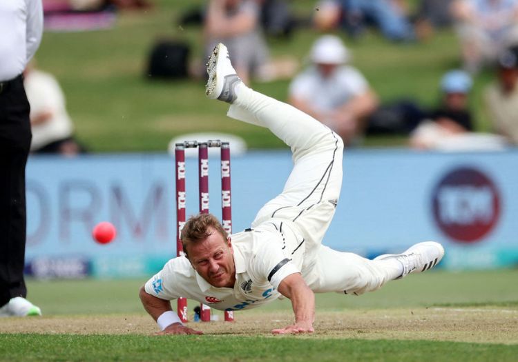 New Zealand v England: Bits and pieces attack struggles at Bay Oval ...